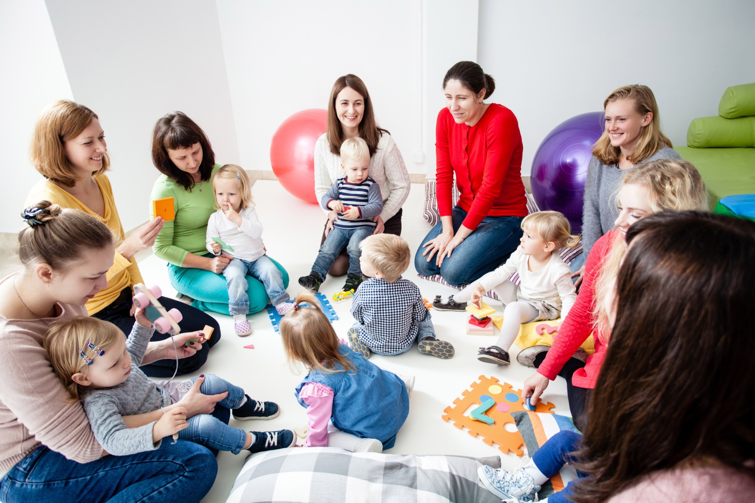 What are some benefits of a toddler play group? | NewFolks