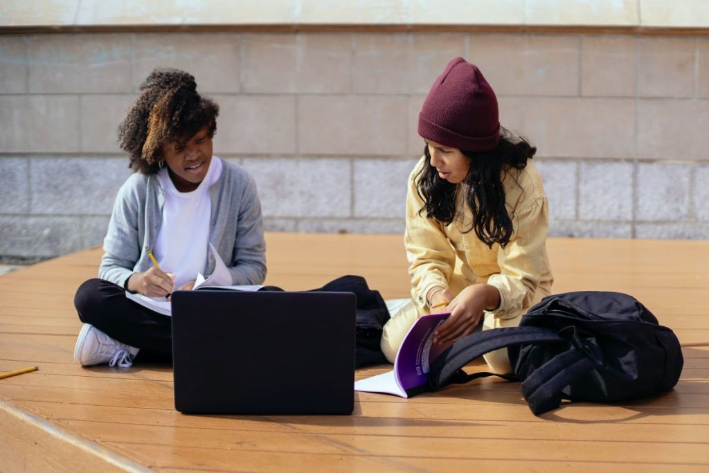 3 Apps That Help Kids Excel In Math And Learn About It NewFolks 3 Apps That Help Kids Excel In Math And Learn About It NewFolks