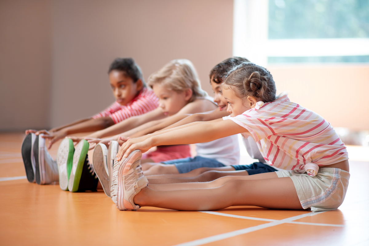 Kids should do these 5 warm-ups before exercising | NewFolks