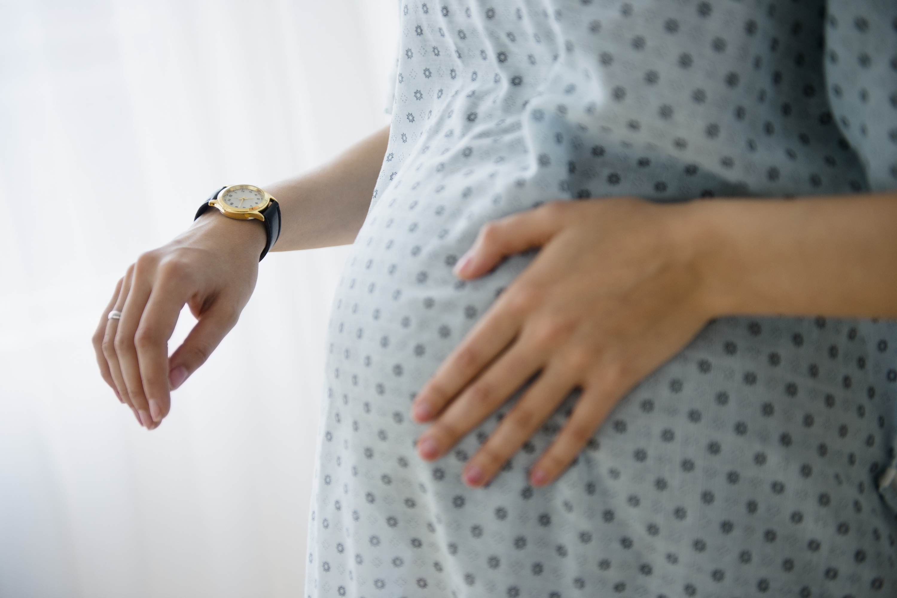 Learn How These Contraction Timers Help During Labor | NewFolks