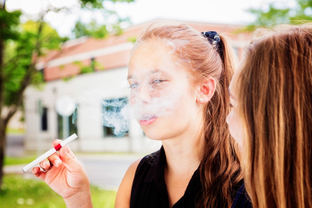 Vaping Side Effects on Teens | NewFolks Vaping Side Effects on Teens | NewFolks